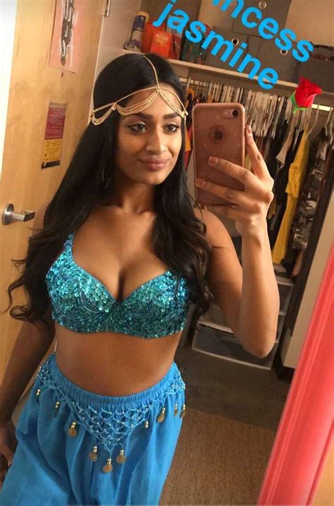 Halloween Isnt Complete Without Princess Jasmine Scrolller