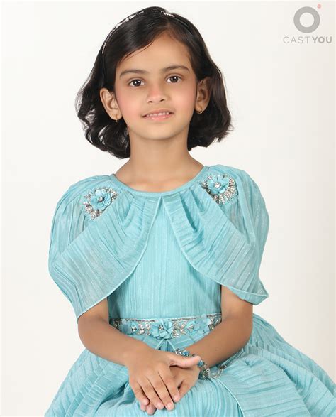 Shanya Chahande Castyou