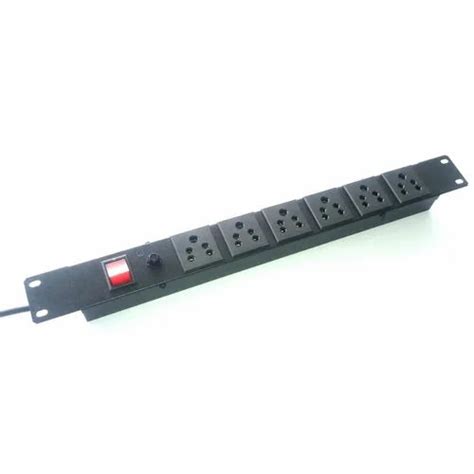10 3 Pin Metered Rack Pdu Ap7821b Apc Make 5 Meters At ₹ 24500