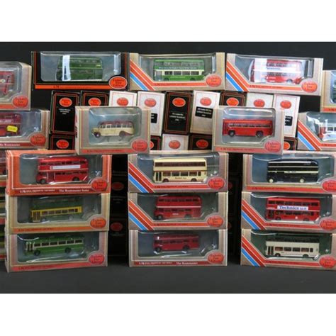 60 Boxed 1 76 Scale Efe Exclusive First Editions Diecast Model Buses To Include The Routemaster Seri