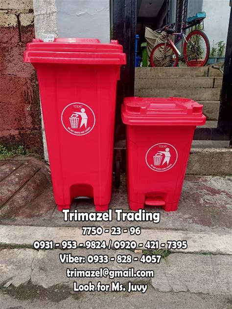 Rolling Trash Bin Furniture And Home Living Cleaning And Homecare