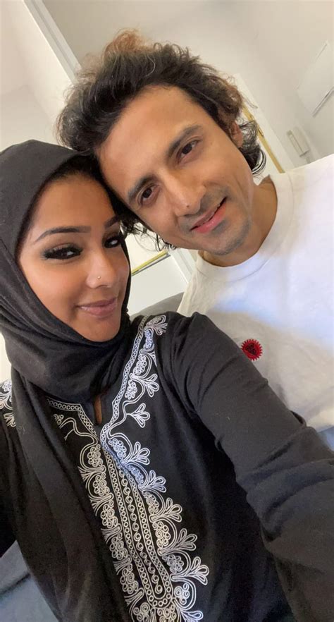 I Took Niksindian Massive Dick In My Tight Little Hijabi Pussy 😩 R