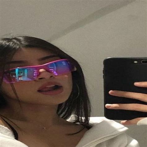 Stream MT ESSA NOVINHA É BRABA ESSA NOVINHA É O AÇO TO DE VOLTA by PLAYbabe Listen