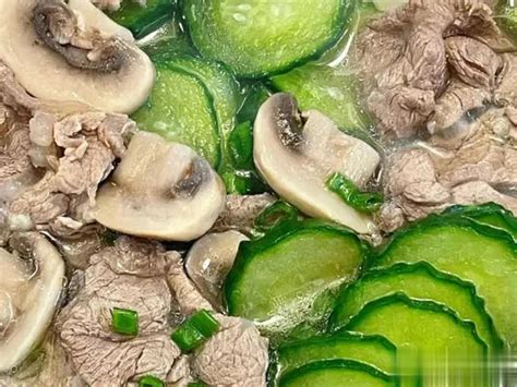 炎热夏季来临，建议远离油腻食物，多喝这八款营养汤品，清热解暑，补水养生
