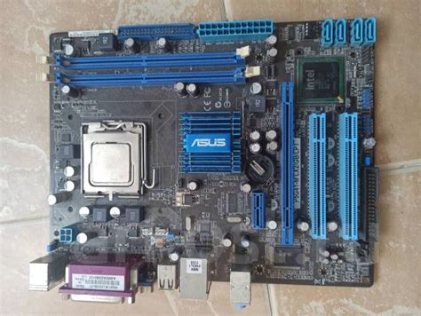 Intel 775 проц Lga775 Asus б у в наличии Цена 500₽ во Владивостоке