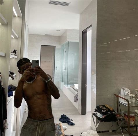 Travis Scott Rapper Travis Scott Travis Scott Outfits Travis Scott