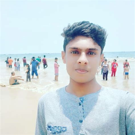 Jishnu Prasanth Jishnu Tech Official • Threads Say More
