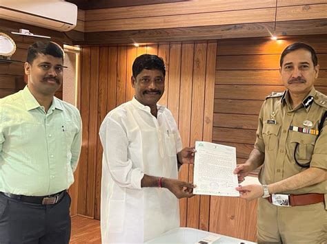 Congress Mla Ravindra Dhangekar Met Police Commissioner Lalit Patil