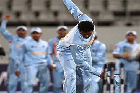Robin Uthappa Retires One Ball In Epic Bowl Out Made Him Hero Check
