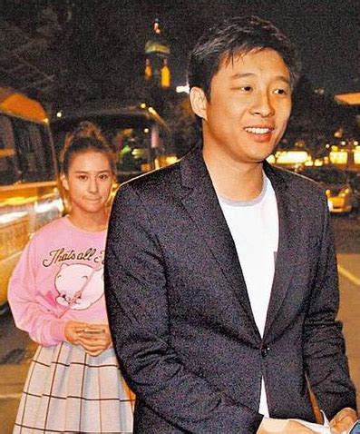 何超莲霍启山相伴吃面疑恋爱 女方否认 搜狐娱乐