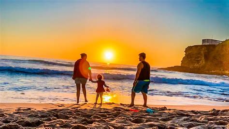 QUE PÔR DO SOL LINDO quase 10 horas da noite e nois na praia YouTube