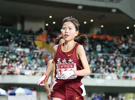 小林成美加入三井住友海上大专院校杯2连2项目获奖的小松优衣也 哔哩哔哩
