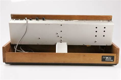 Matrixsynth Vintage Moog Minimoog Model D Keyboard Synthesizer Sn 8633