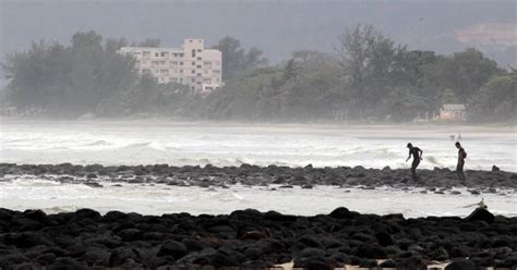 Alert On Strong Winds And Rough Seas New Straits Times