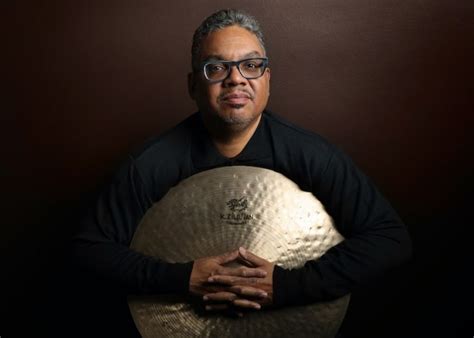 Vince Ector Takes It Live