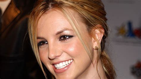 Post Your Favorite Britney Close Up Shot Game Britney Spears
