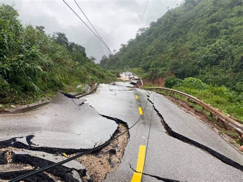 Cha Lo Border Gate Economic Zone Broken After Landslide