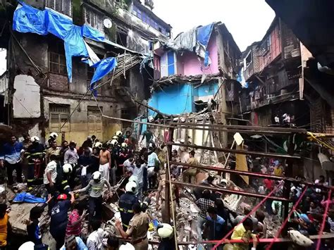 Tragedy In Navi Mumbai 3 Storey Building Collapse Traps Residents