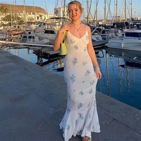 Blue And White Floral Print Spaghetti Strap Maxi Dress · Teddyloveeve