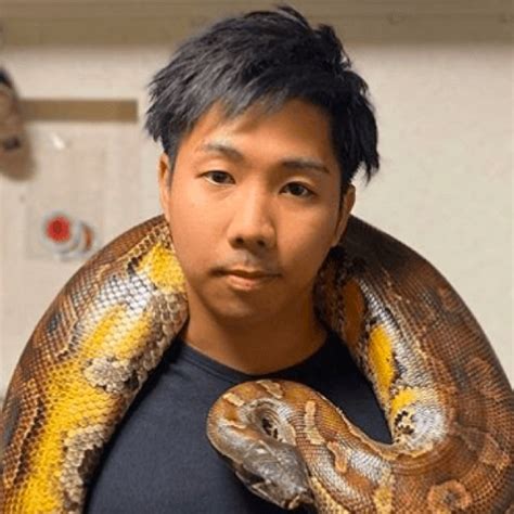 人気youtuber、ちゃんねる鰐の総収入は億越え！？その収益を年収・時給まで徹底分析！プロフィールも！