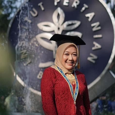 Widya Astuti Widyaas • Threads Say More