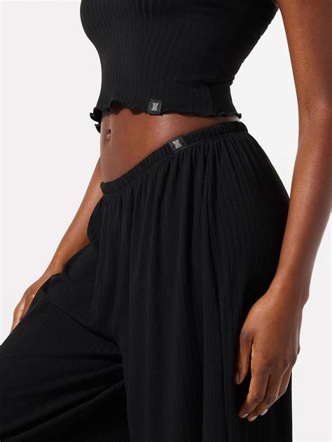 Thicc Rib Wide Leg Pant In Black Savage X Fenty Netherlands
