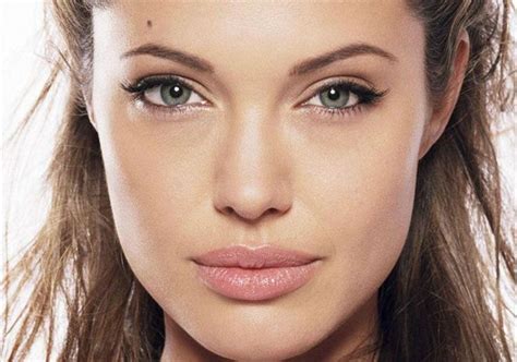 Dari Kening Sampai Dagu 9 Lokasi Tahi Lalat Ini Ungkapkan Kepribadianmu