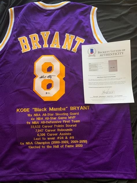 Kobe Bryant Signed Career Highlight Stat Jersey Beckett Loa