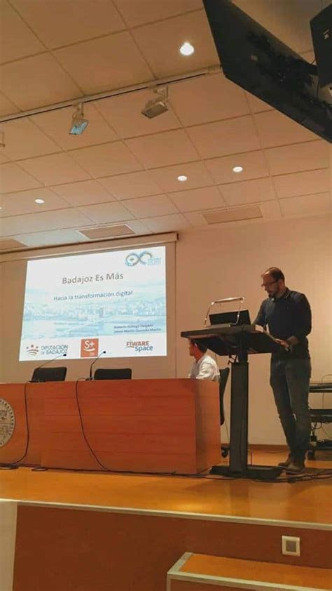 FIWARE Space En Arduino Day 2019