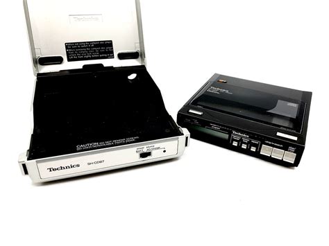 Technics SL XP7 Portable CD Player Technics SL XP7 Portable CD Player