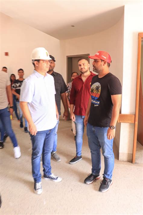 Alcalde Julio Fuenmayor Inspeccionó Trabajos De Rehabilitación Centro