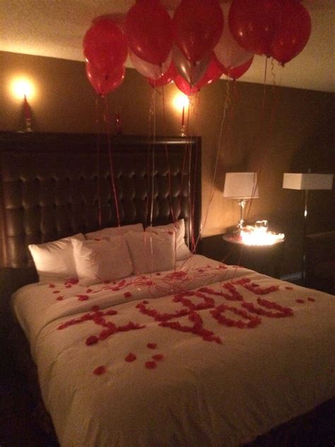 Sweet And Romantic Valentines Day Bedroom Decoration Ideas Valentines Day Is Around The Corner