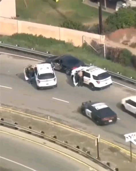 Truck Driver Stops A Police Chase By Ripping Suspects Door Off R