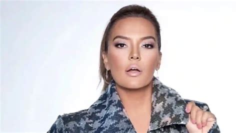 Demet Akalın Tekne Kazası Geçirdi Oydar