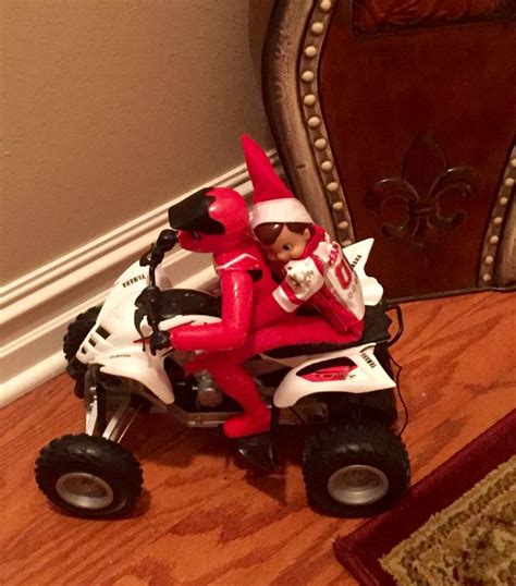 Scared Elf
