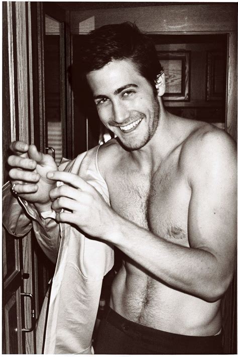 31 Young Hollywood Throwback Photos You Need To See Jake Gyllenhaal