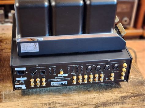 보기드믄 Mcintosh 맥킨토시 C22진공관 프리엠프와 Mc275ver5세대 제품입니다 극상품 전용리모컨 원박스포함