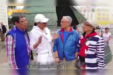 谢贤的地位有多高？香港特首亲自为他颁奖，当面叫洪金宝小胖