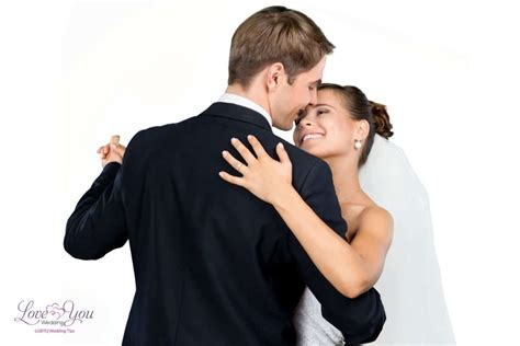 100 Unforgettable Slow Dance Wedding Songs To Enjoy