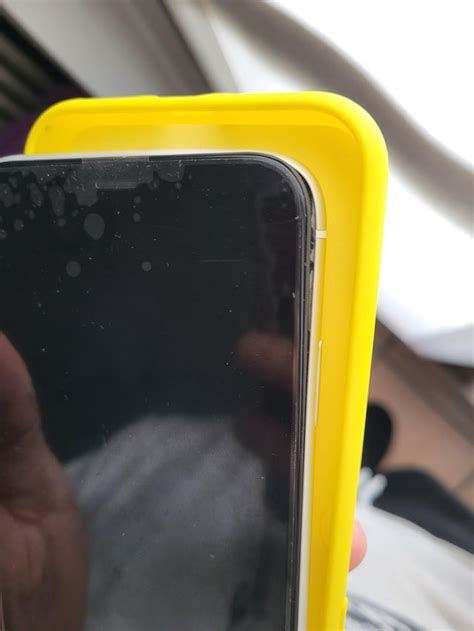 Question Iphone Xr Does Not Close Properly After Screen Replacement Riphonerepair