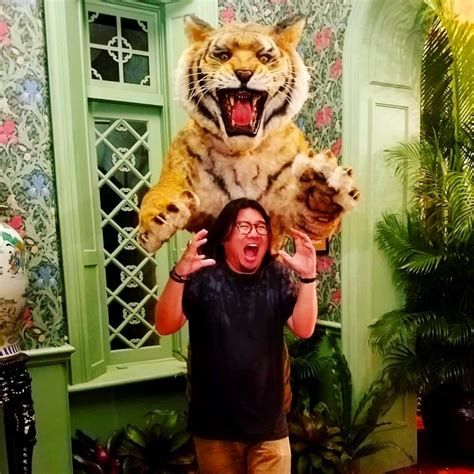 Crazy Rich Asians Author Kevin Kwan To Get New Comedy On Cbs