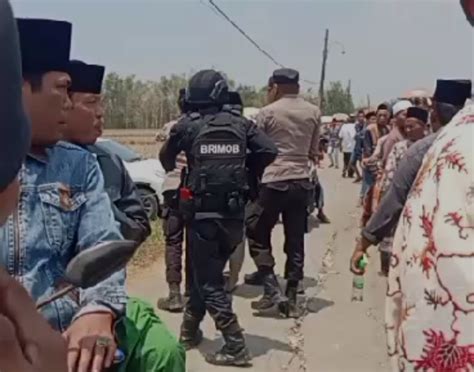 Pria Pembawa Senpi Ke TPS Di Bangkalan Diduga Mantan Kades