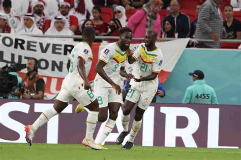 Qatar 2022 Fifa World Cup Qatar Vs Senegal Highlights Hosts Stare