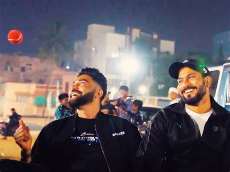 Mohammed Siraj मी ठरवलं क्रिकेट सोडायचं Bcci ने शेअर केला मिया सिराजच्या स्ट्रगलची