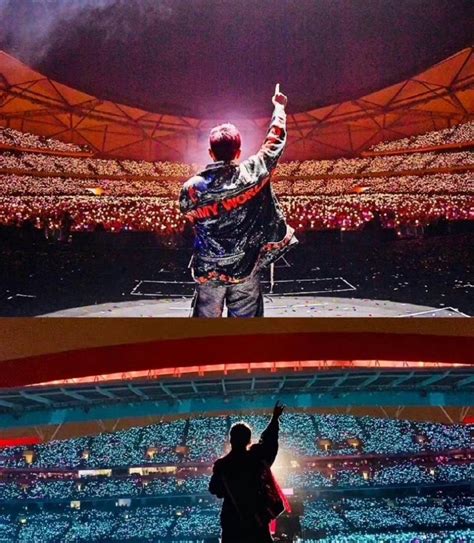 终于等到周杰伦演唱会啦 ，现在预约人数已经突破百万