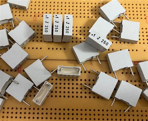 22nF 100nF 220nF 330nF 470nF 2.2uF 250V Polyester Film Capacitors Multi ...