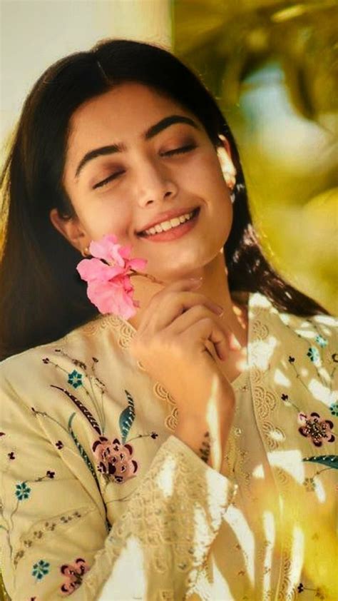Rashmika Mandanna Tamil Actress Beautiful Actress Tollywood Actress