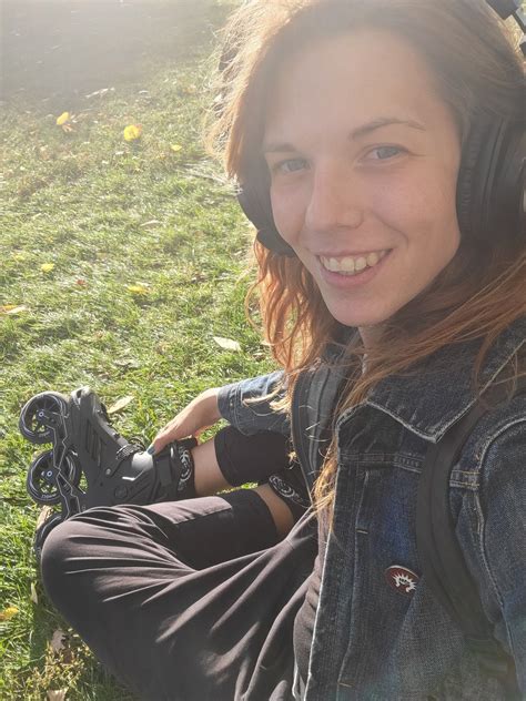 Phoebe The Bee 🐝 💖 ️ On Twitter Got Stood Up On My Date For Tonight So I Took Myself On A