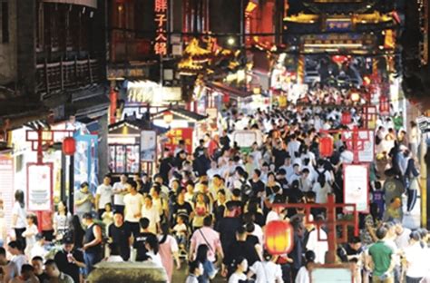 景区街区游客数量井喷太原暑期旅游市场热辣滚烫 活动 文旅 产品