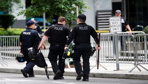Usa 3 Morts Et 5 Blessés Dans Deux Fusillades En Virginie